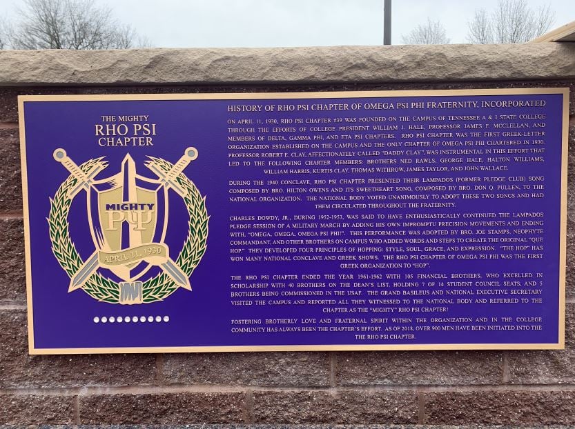 Your Expert Guide: Precision Plaques and Cast Plaques. What’s the difference?